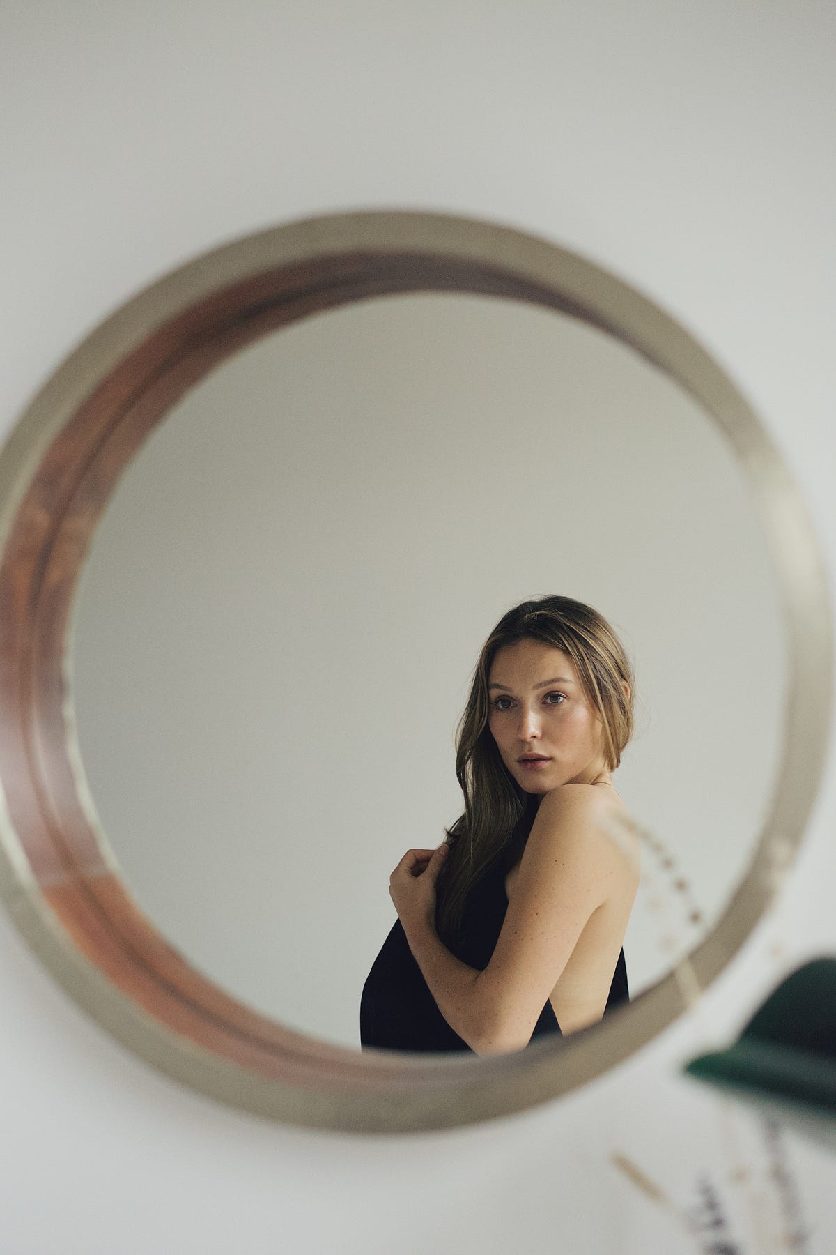 Why Your Mirror Might Be Lying About Your Look | by Global Navigator ...