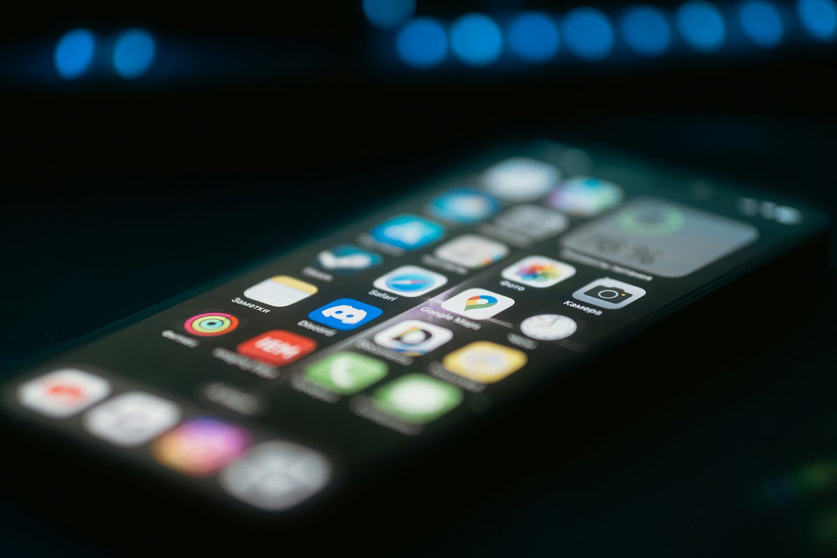 The Screen’s Paradox - Chioma Rosemary Onyekaba - Medium