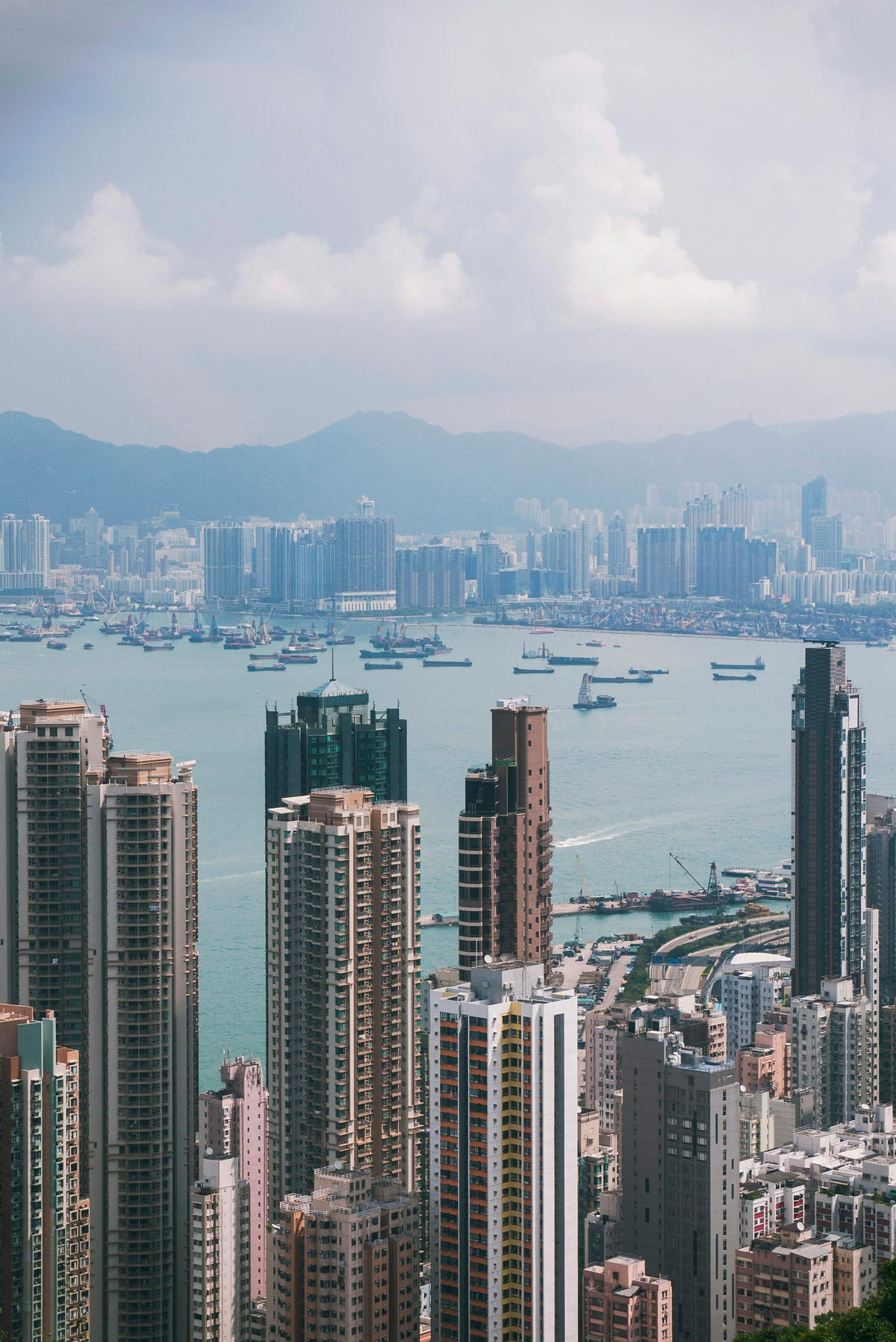 Photo by Chester Ho on Unsplash | by Emaan Jutt | Mar, 2024 | Medium