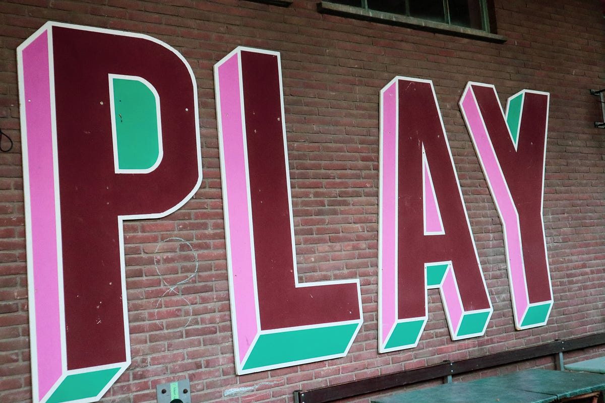 The Top 10 Font Colors for Websites | by Michael Paland | Bootcamp | Medium