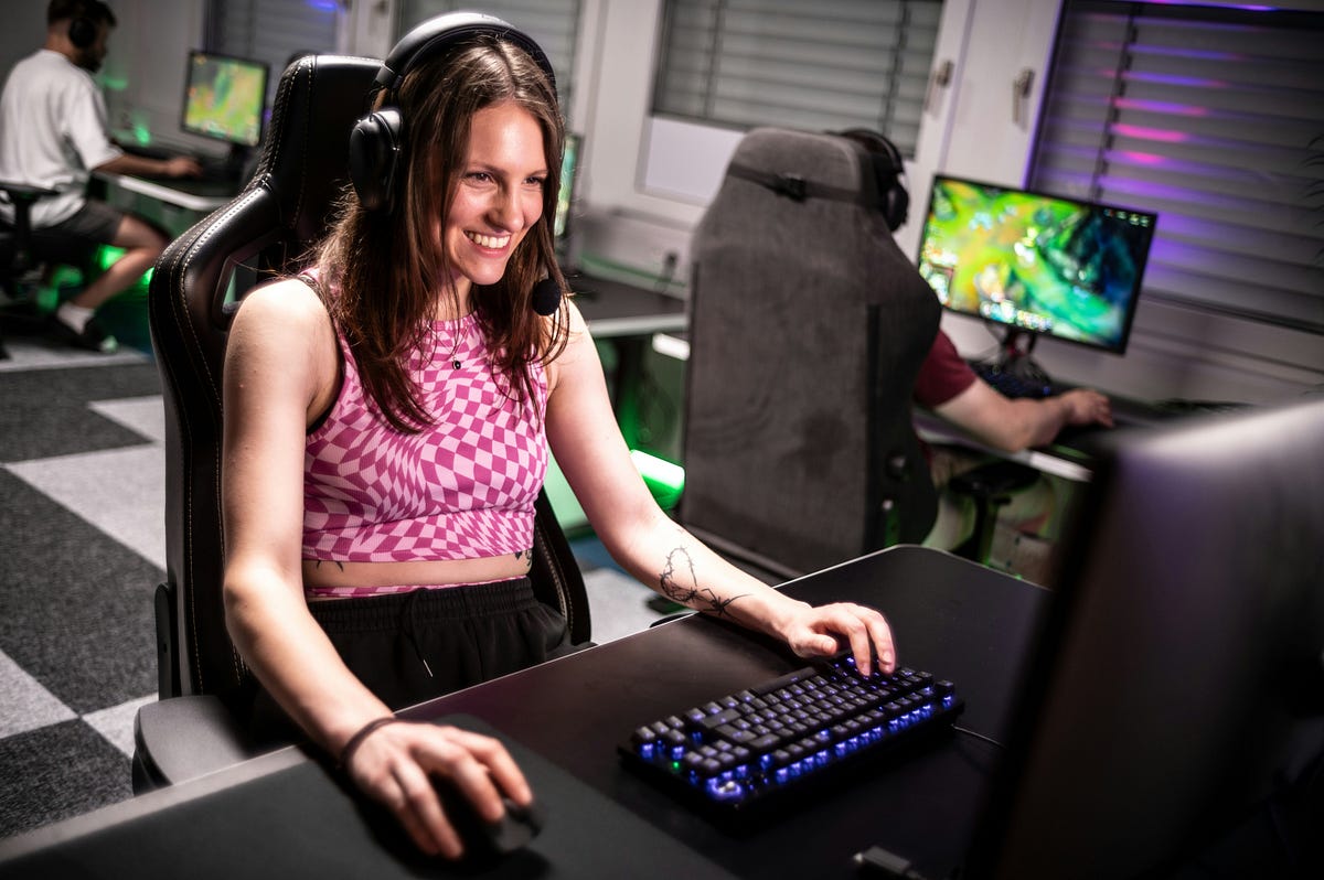 Why Gaming Is Actually Good for Your Mental Health | by MURRRAAAAY ...