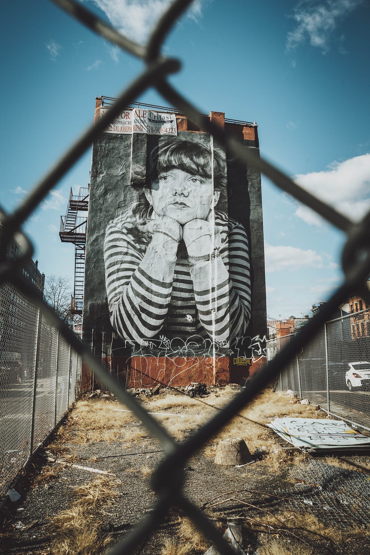 Trauma Blocking - Suddenly Sue - Medium