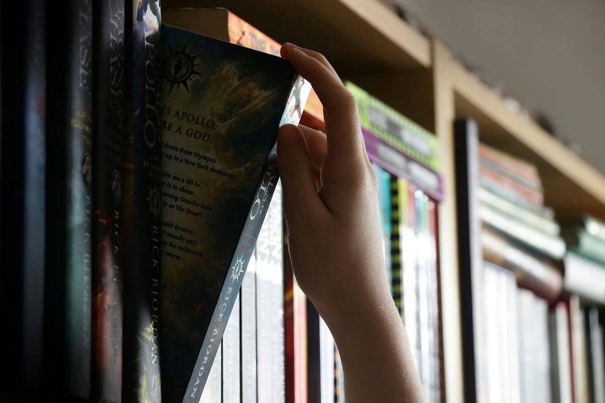 The Silent Relationship Between Readers and Writers | by Maple Talk ...