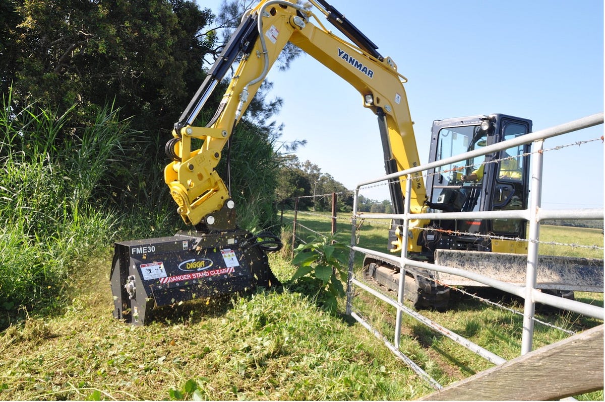 Grass & Bush Cutters: How to Select, Operate and Maintain a Forestry ...