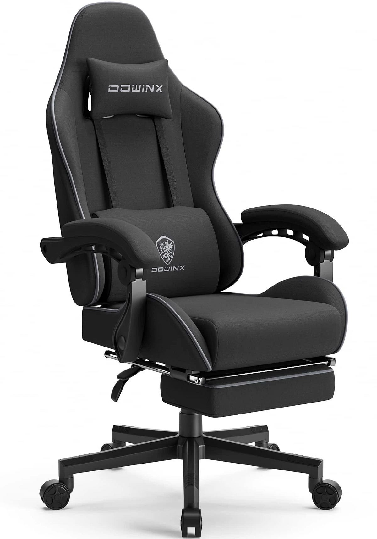 Black Gaming Chairs | by Tessa Ruiz | Apr, 2024 | Medium