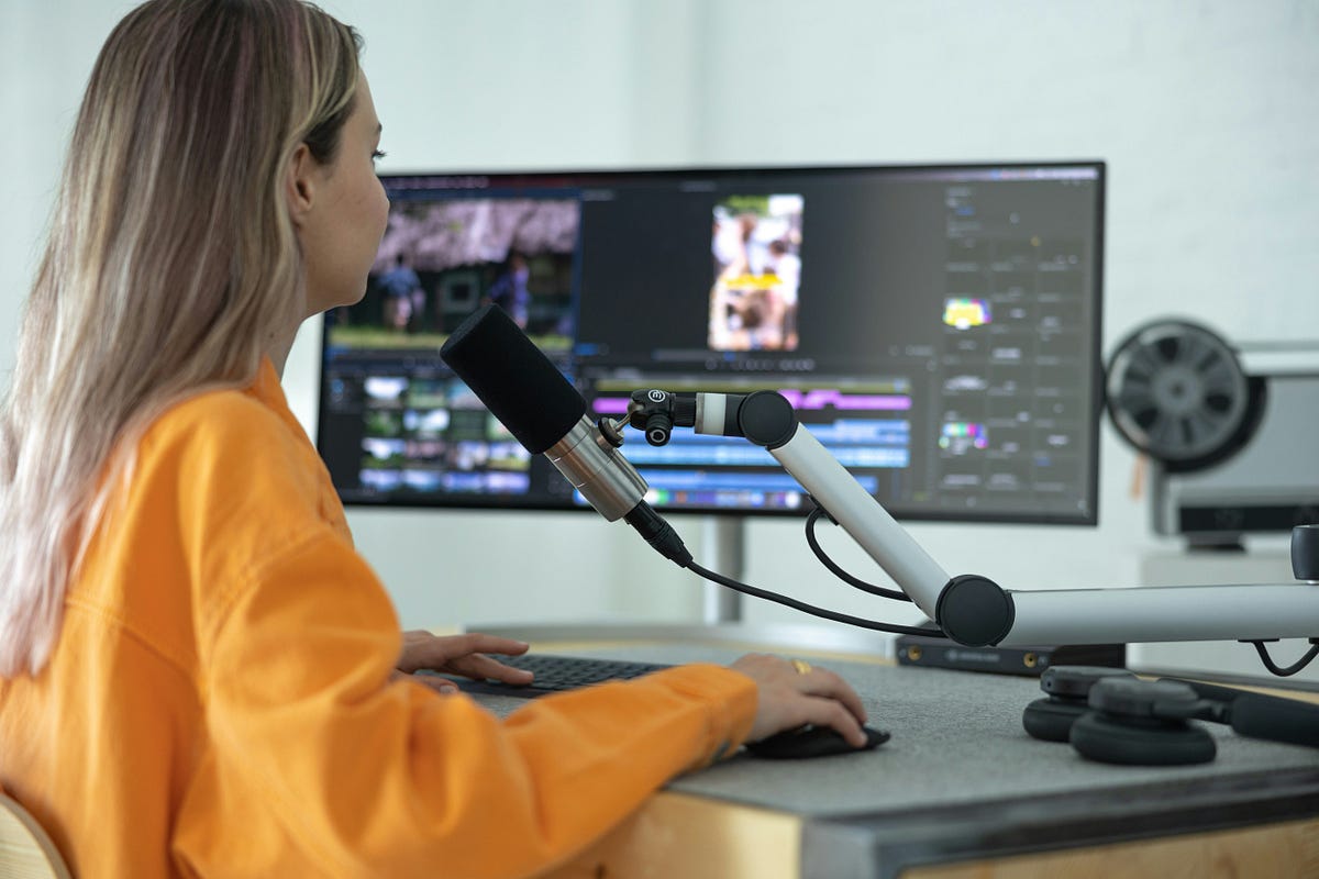 How to Grow Your Audience as a Content Creator | by Justyna Rossy | Oct, 2024 | Medium