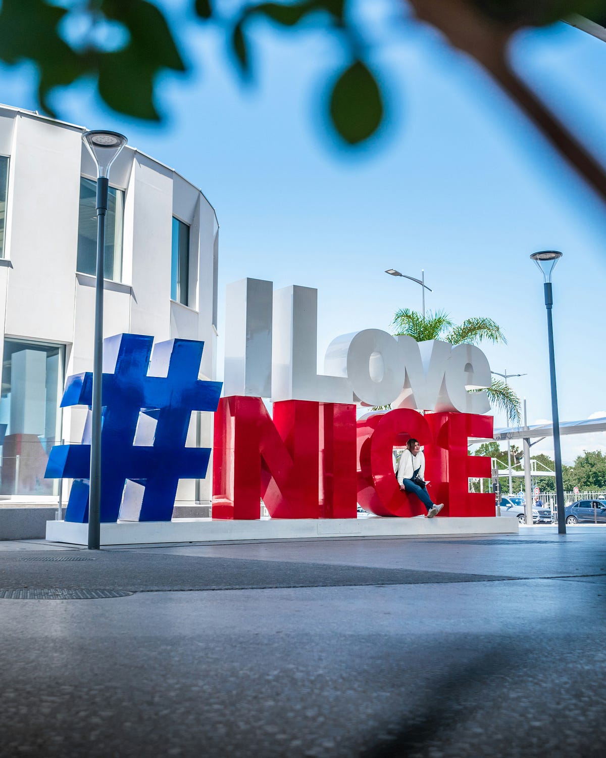 Why Nice Guys Don’t Finish Last. Or, nice is NOT niche; embracing the ... Why Nice Guys Don’t Finish Last. Or, nice is NOT niche; embracing the ...