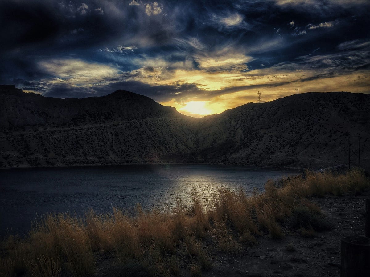 Westward Winds. A poem | by Claire Kelly | Imogene’s Notebook | Medium