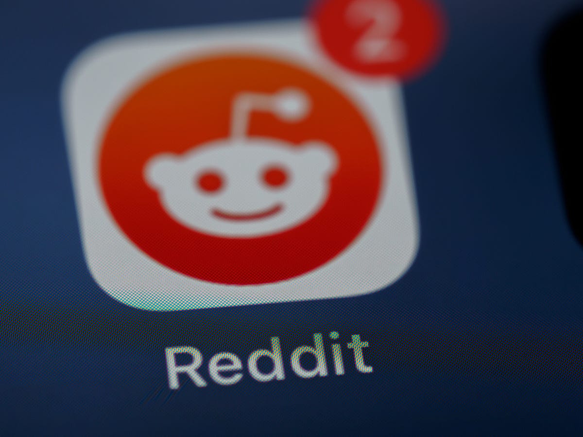 The Role of Reddit in Shaping Political Discourse: A Comprehensive ...