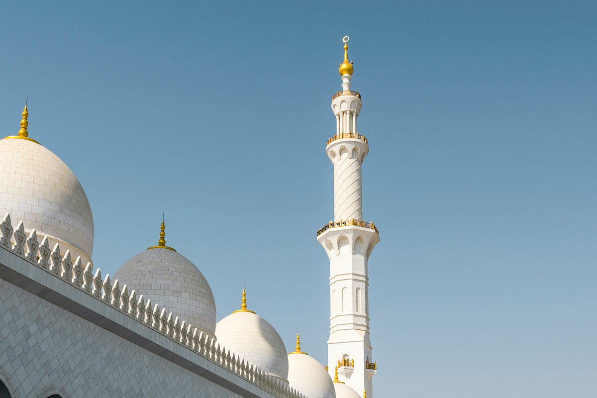 Sebagai Orang Timur. Dalam konteks persepsi antara Timur dan… | by ...