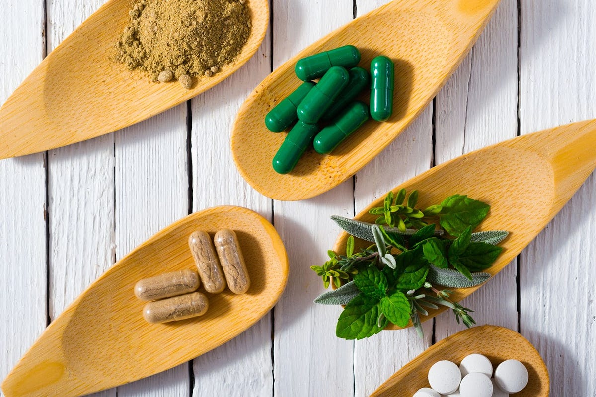 5 Reasons Why Green Superfood Capsules Should Be a Staple in Your Daily ...