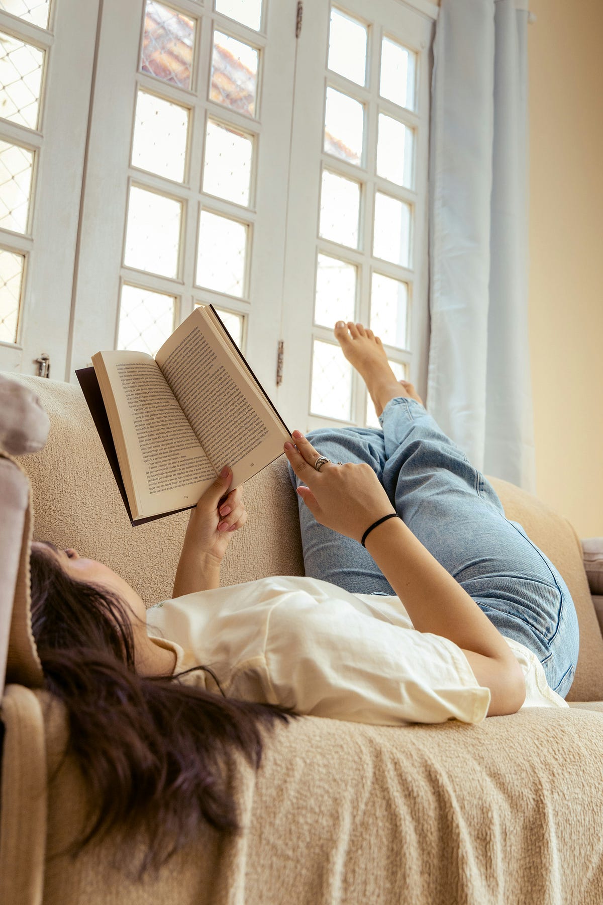 The Comeback of BookTok: Why Everyone is Reading Again | by Krish Maran | Medium