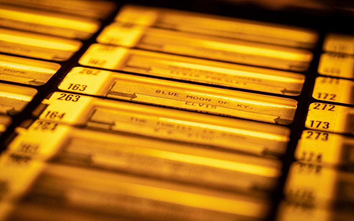 Switzerland Quietly Blocks Russia Gold Pipeline | Medium