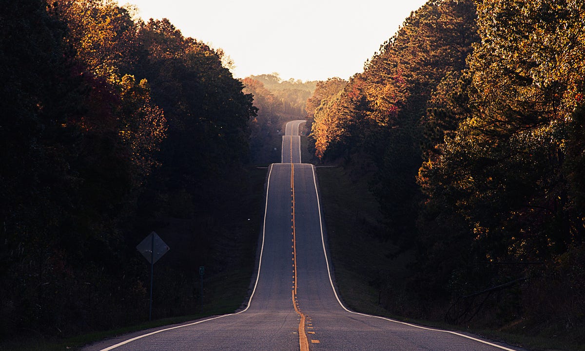 How to Digress Without Losing the Plot (Or Your Reader) | by Amelia ...