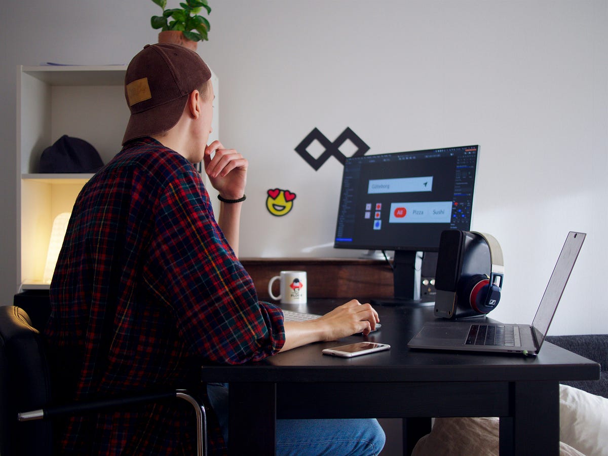 10 Client-Magnet Projects That’ll Transform Your Freelance Portfolio (With Real Code Examples ...