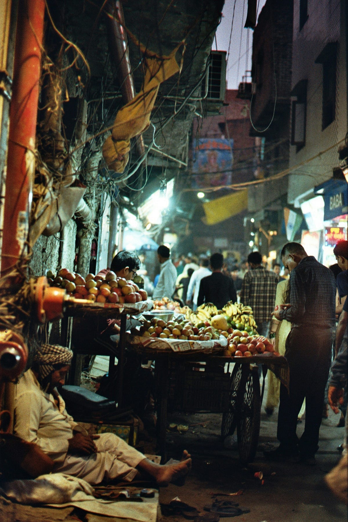 A Simple Lesson in Happiness: The Street Vendor Who Has It All | by ...