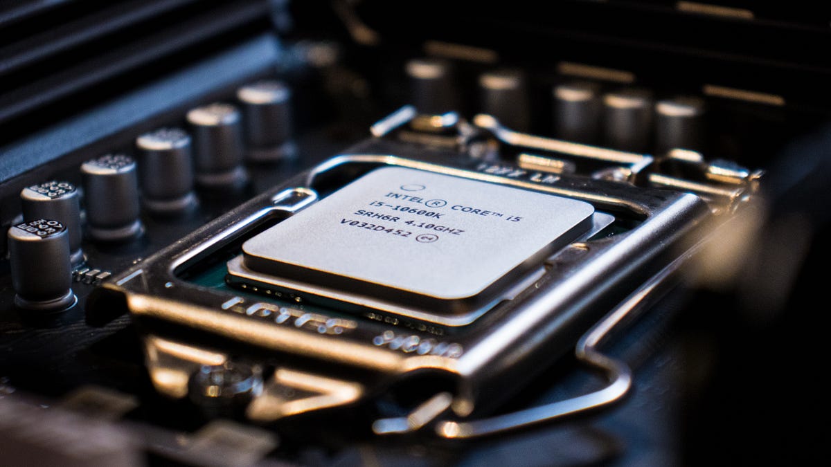 When to Run Code on CPU and Not GPU: Typical Cases | by Robert ...