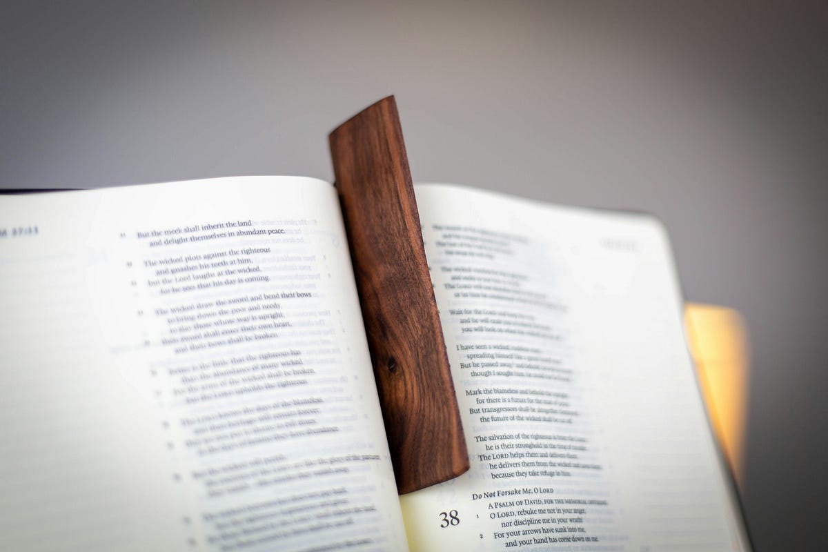 Why Ditching Bookmarks Might Be Good For Your Brain | by Grant Piper ...