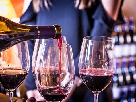 Review 7 Charming Wine Tasting Experiences Near Barcelona You Can’t ...