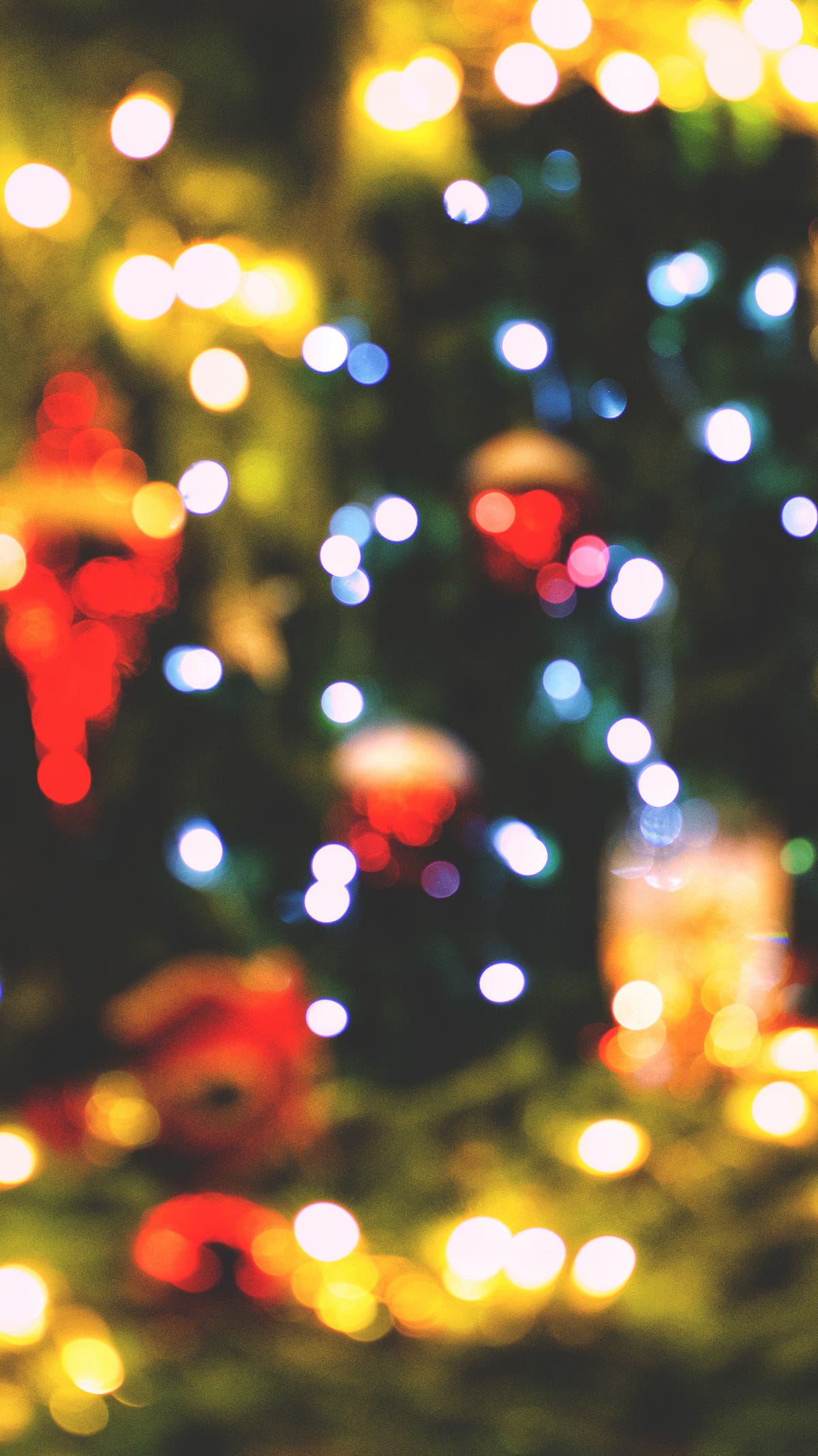 blurry sight - shidhi suman - Medium