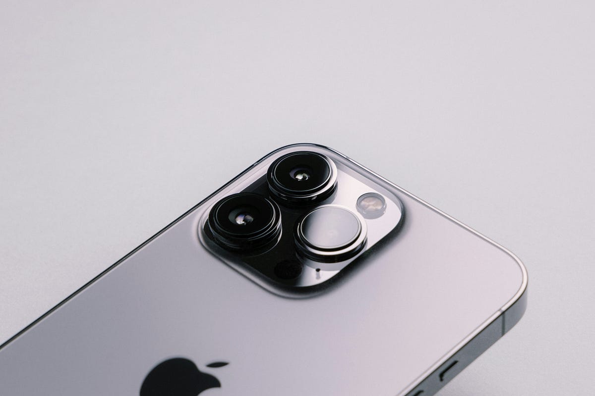 How to find downloads on iPhone: A step-by-step guide | Medium