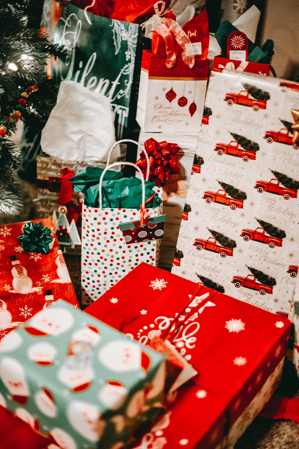 Our Family’s Weird, Wasteful, Stupid Christmas | by Wayward Penguin ...