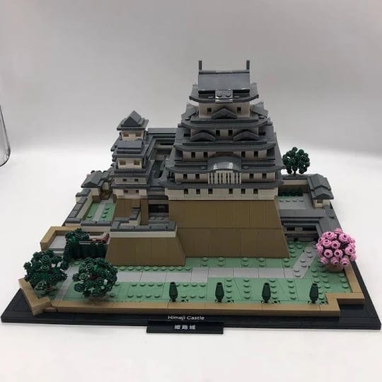 Lego Japanese Castles | by Chris Carson | Jul, 2024 | Medium