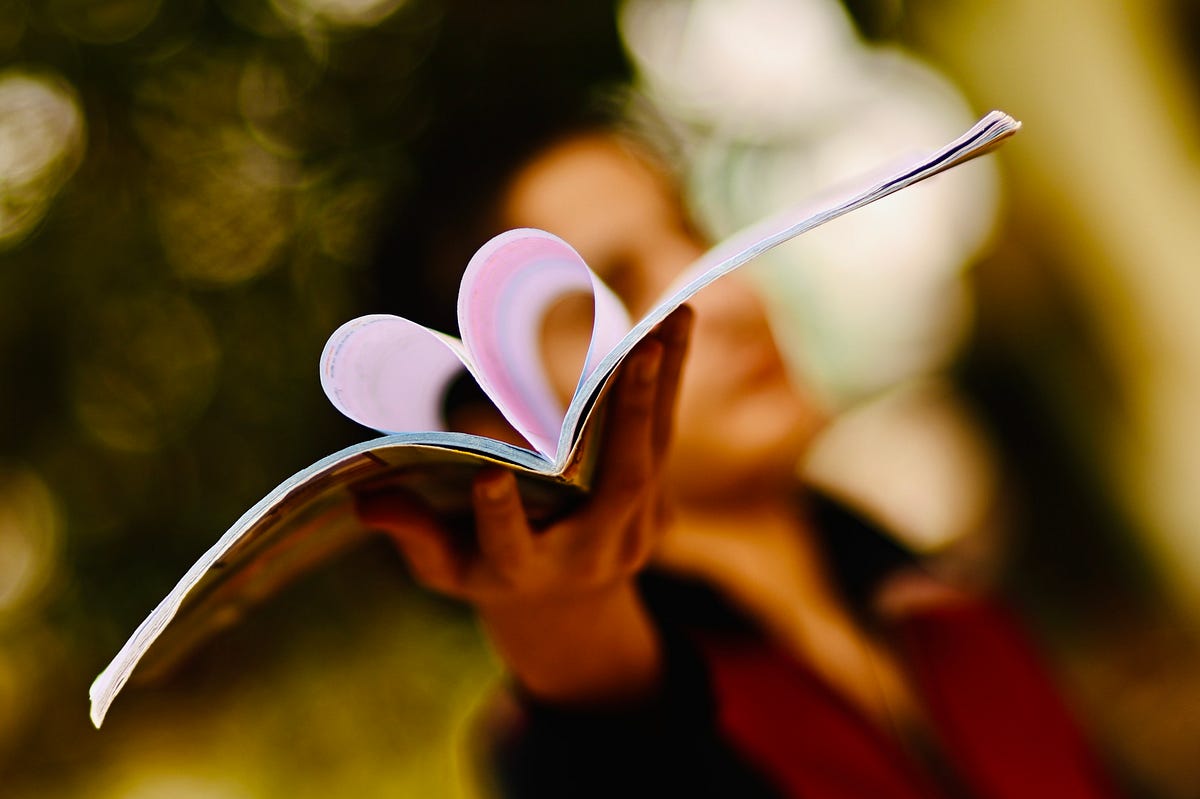 Erin Morgenstern and I. My love-hate relationship with the… | by Kaumudi Singh | Hooked on Books ...