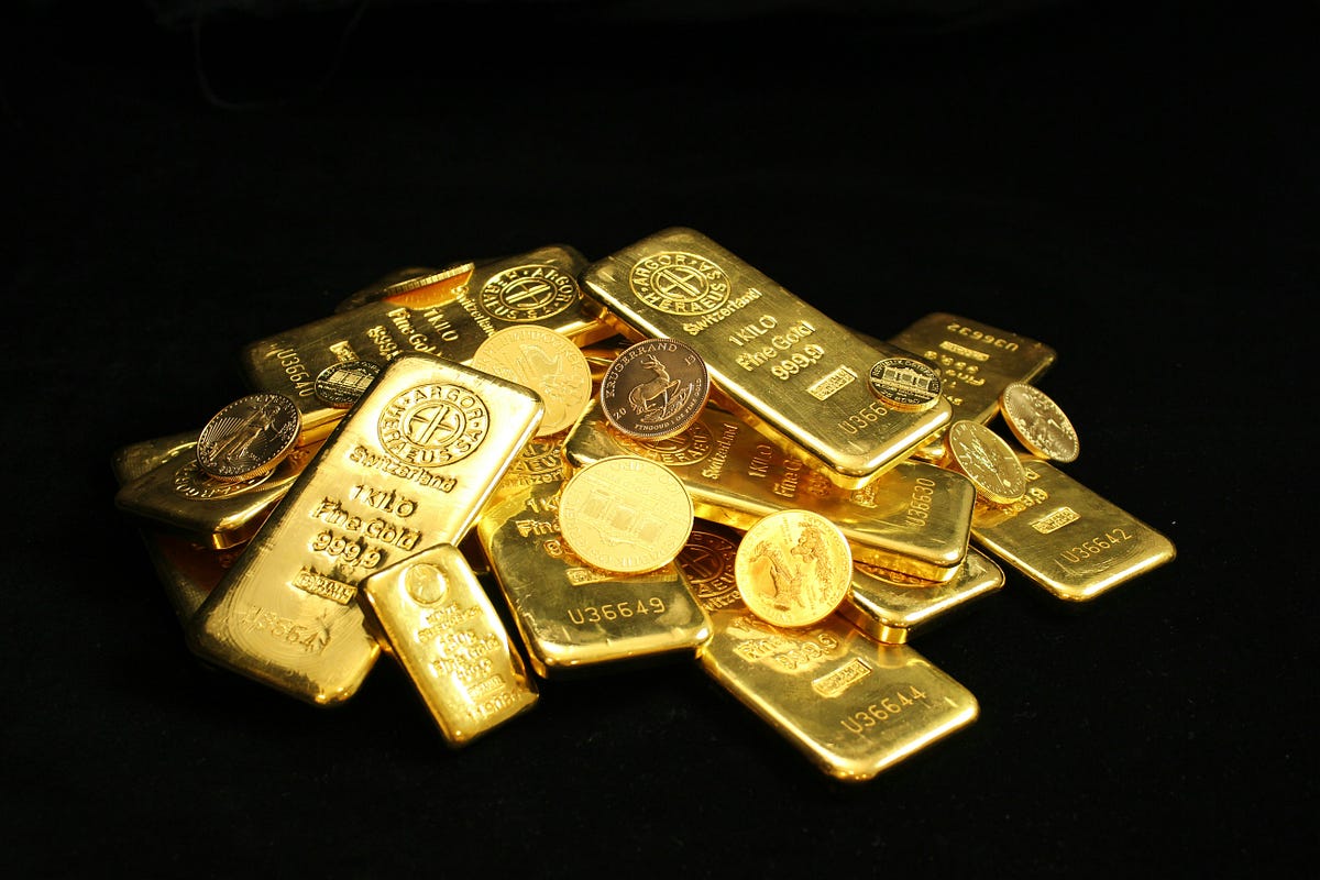 🪙 The Golden Escape: Why Central Banks Are Quietly Hoarding Gold | by ...