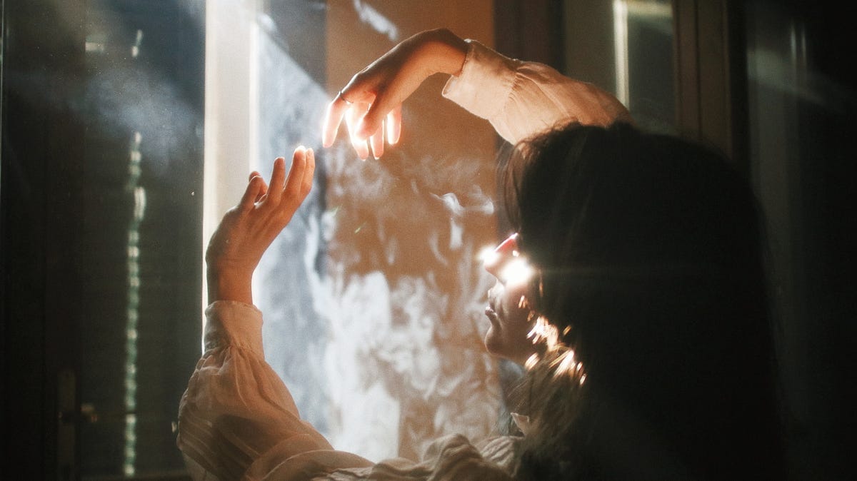 “Time Heals All Wounds”. A poem for healing | by Megan Minutillo | Medium