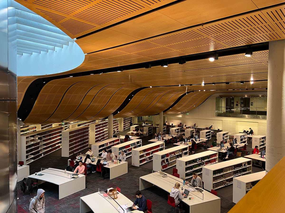 I Asked Artificial Intelligence How Universities Will Look Like In 2050 ...