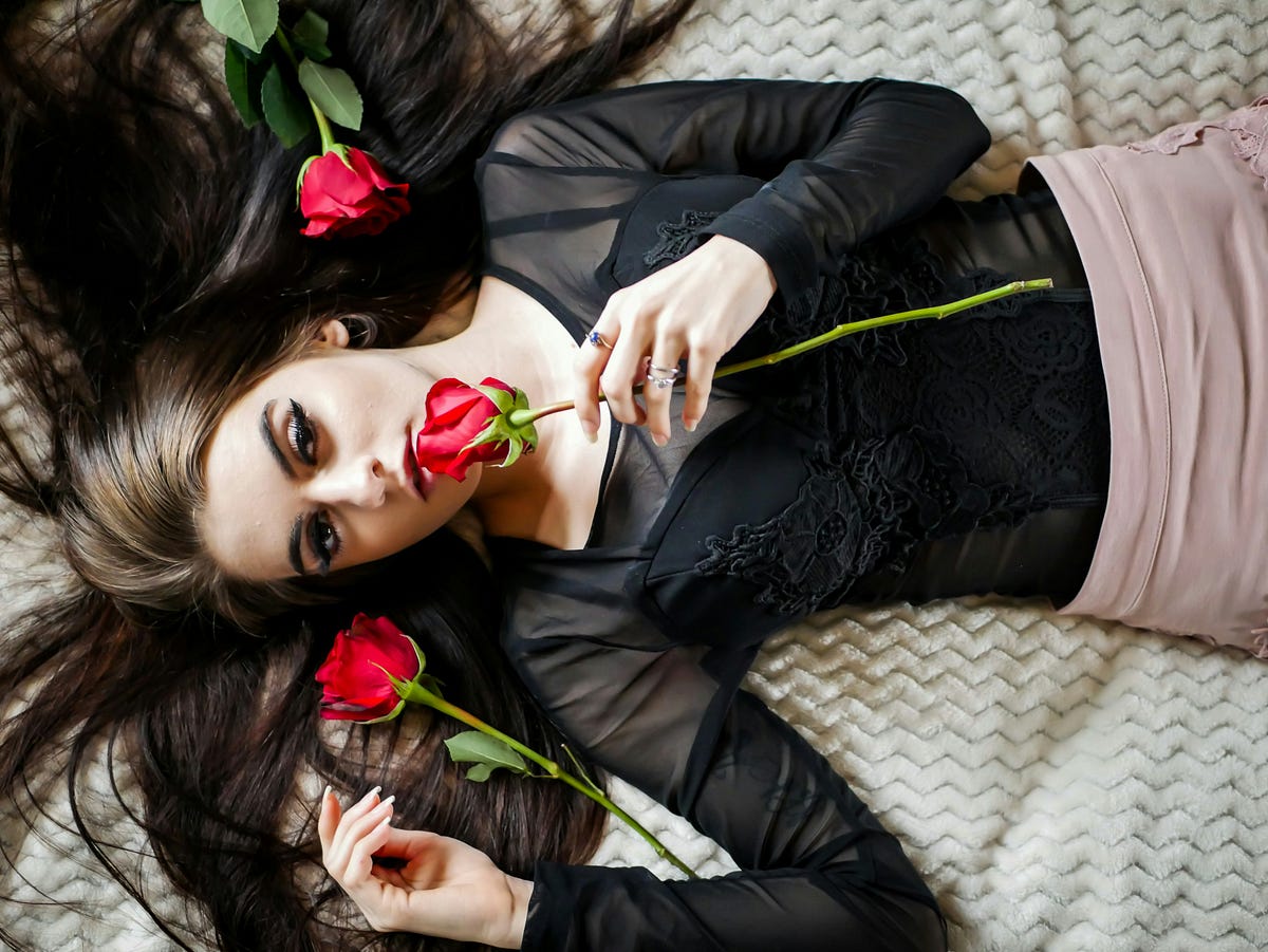German Classic Love Poems: ‘Song’ | by Julia Kalman | Medium