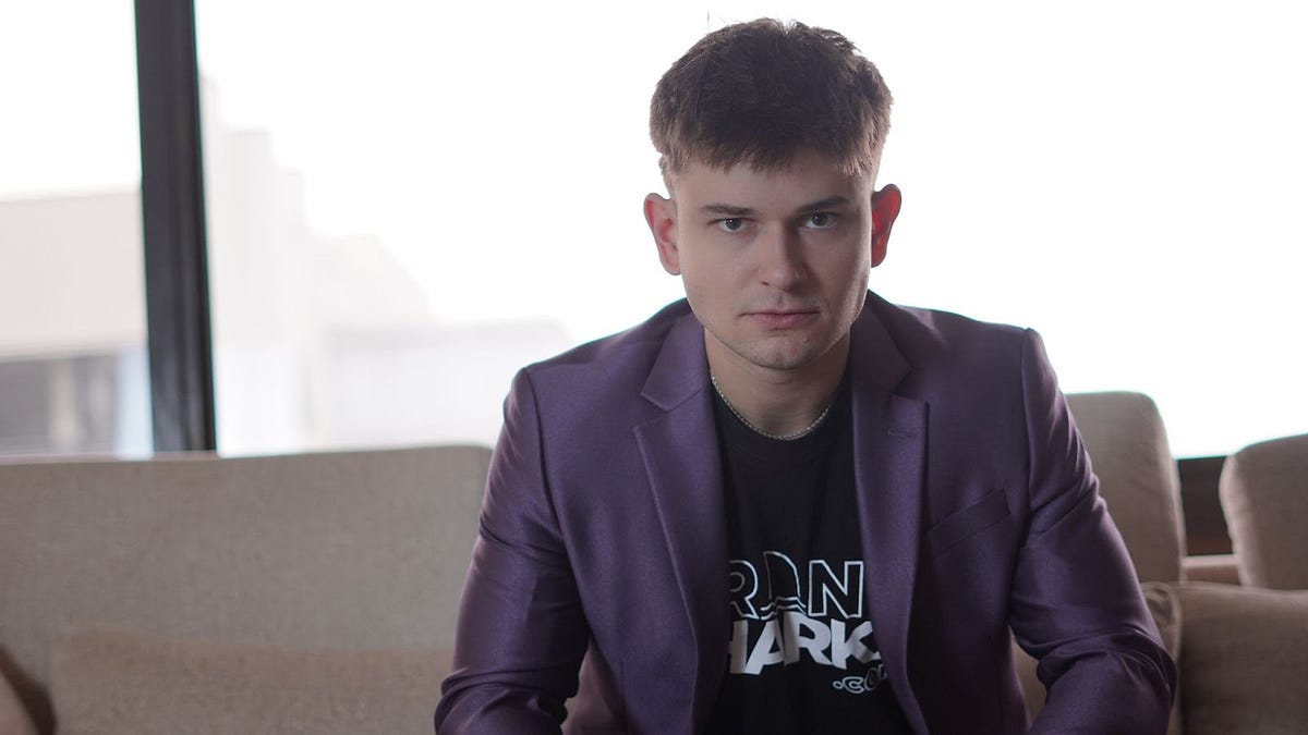 From College Dropout To Millionaire: Danny Seliger On Taking Risks, Betting On Himself ...