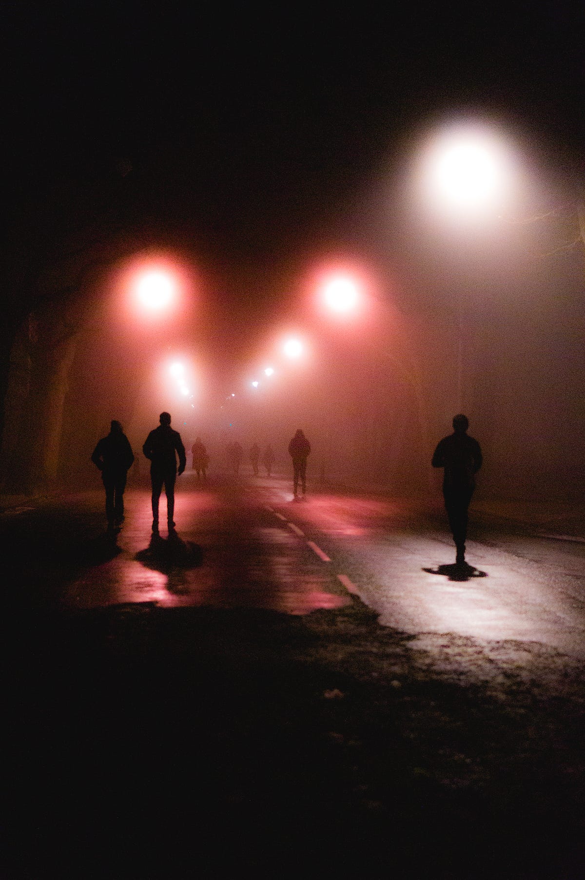 Chasing & Escaping Darkness. Nightcrawler | by Benjamin Workman | Medium