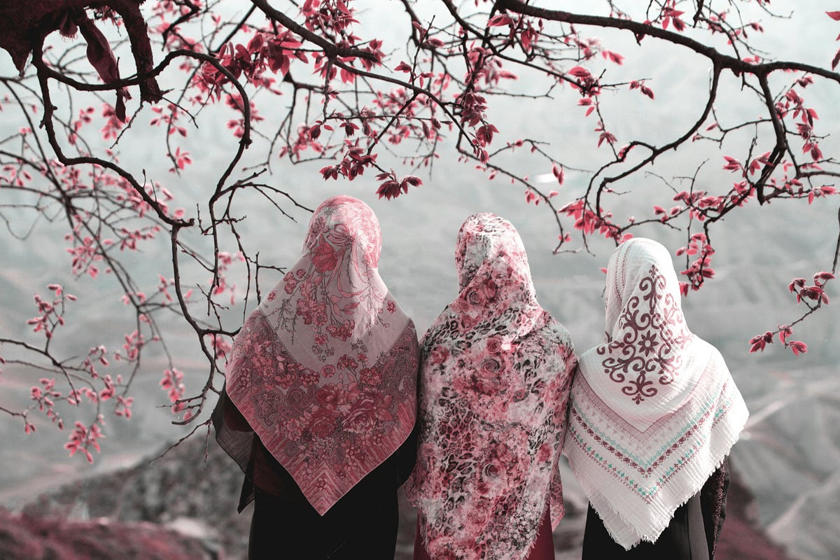Muhammad’s Relationship with Aisha | by HowToMuslim | Medium