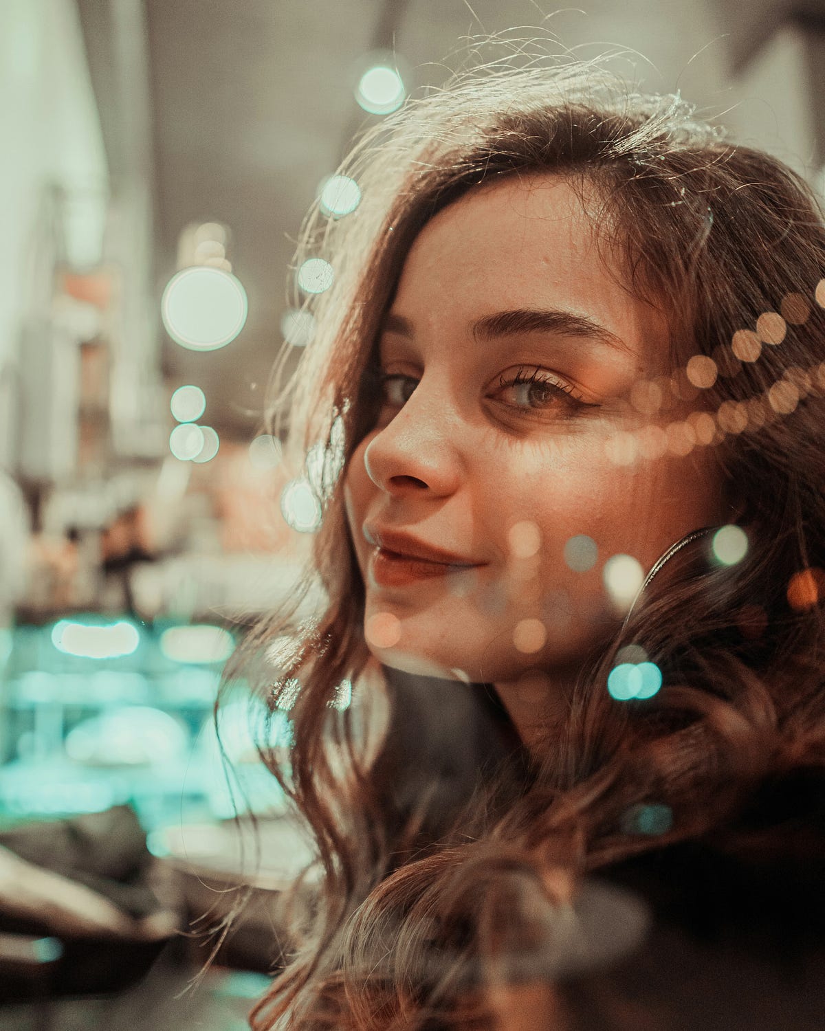 Women Who Get More Beautiful After 40 All Have Three Things in Common ...