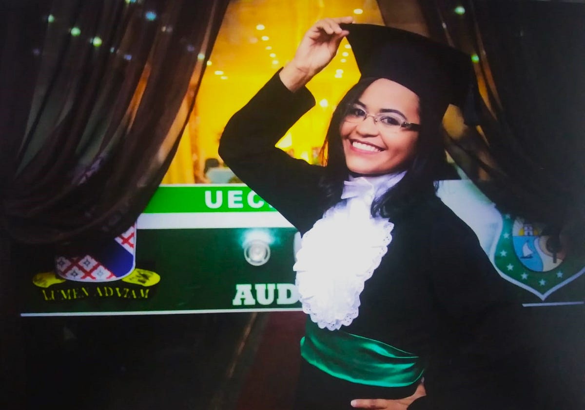 “Nascemos como sementinhas, e as pessoas vão nos cultivando” | by Iasmim Melquíades | EntreFios ...