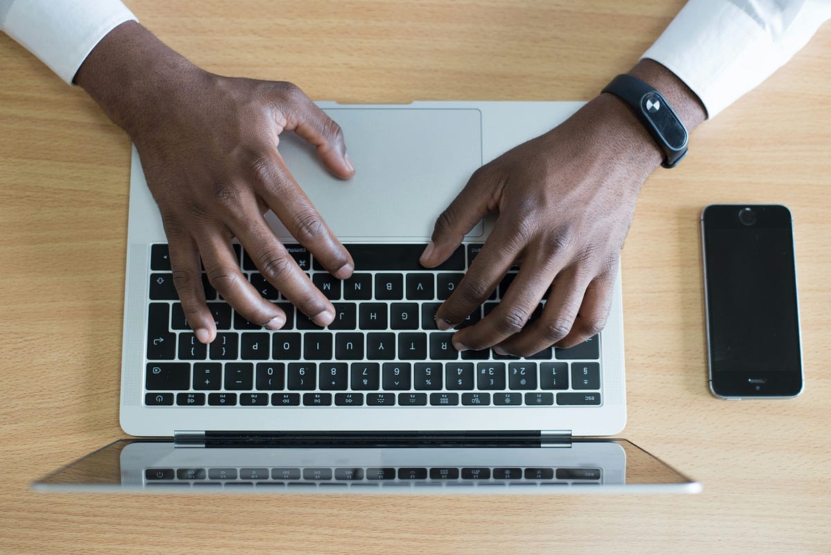 4 Cool Free Websites I Use to Improve My Typing Speed | Close to Perfection