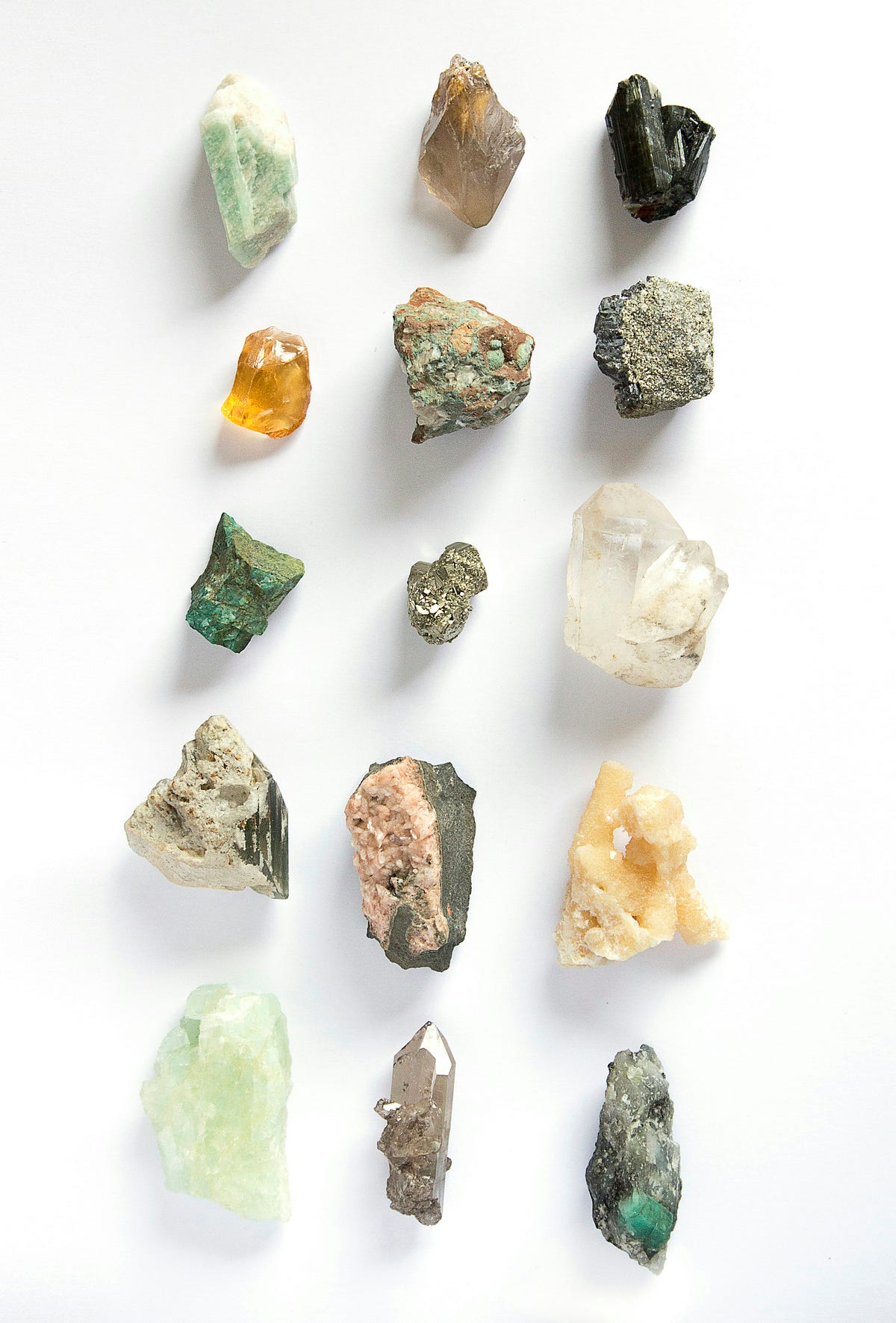 Crystals for Healing: Bridging Energy and Science for the Modern Spiritual Seeker | by Atlas R ...
