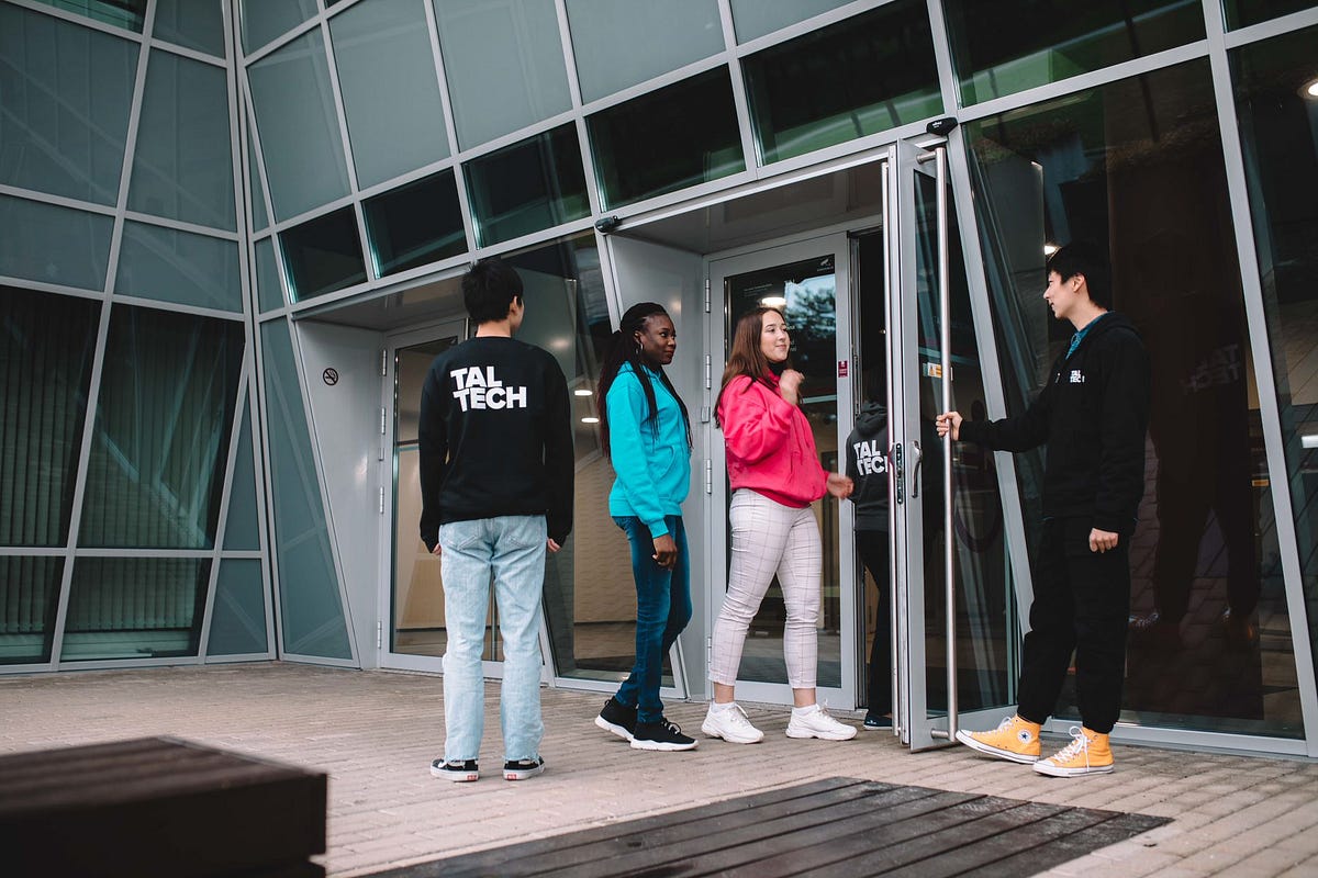 10 syytä opiskella TalTechissa. Monet haaveilevat ulkomailla… | by Sonja Kojo | TalTech Blog ...