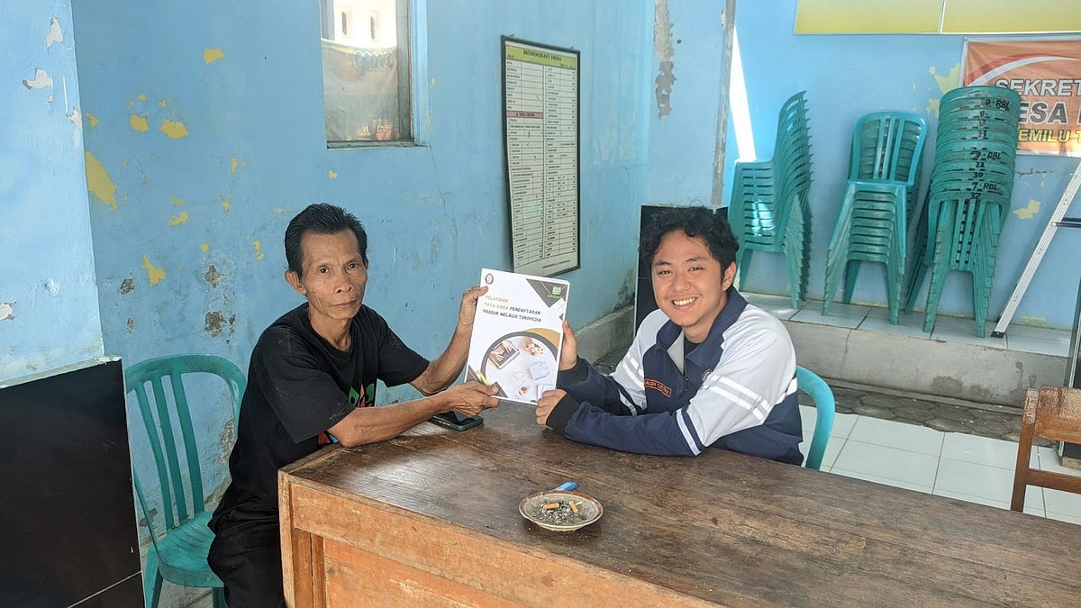 KKN TIM 1 UNDIP melakukan Pelatihan Pendaftaran dan Penggunaan E ...