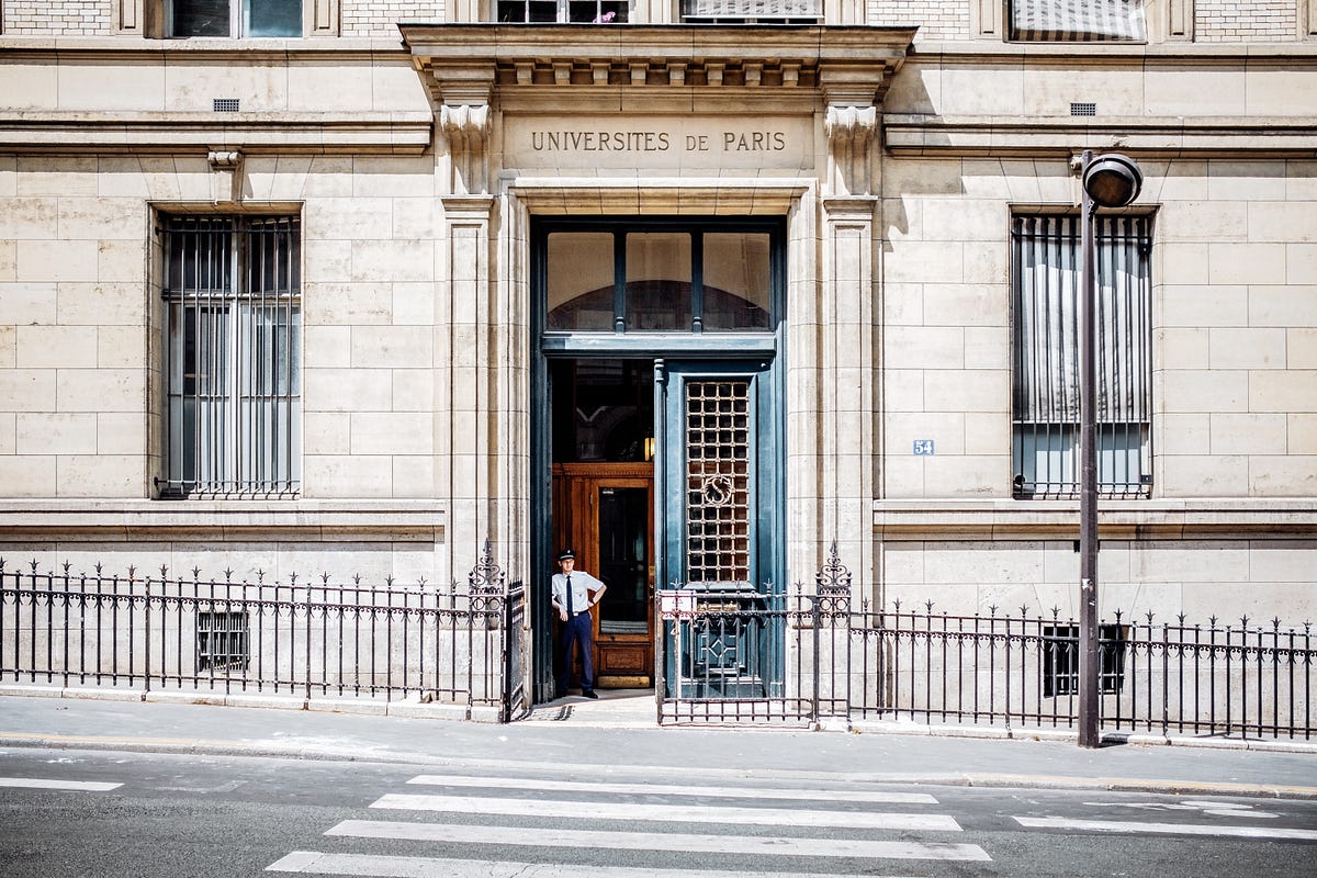 More Chinese students are choosing France as a study abroad destination? | by Sheng Ping | Medium