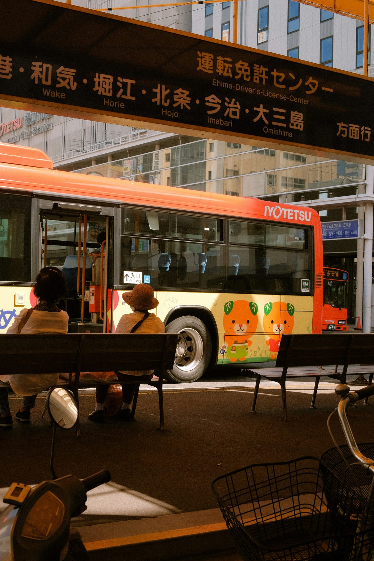 7 Things To Keep In Mind When On A Long Distance Journey Via Luxury Bus ...
