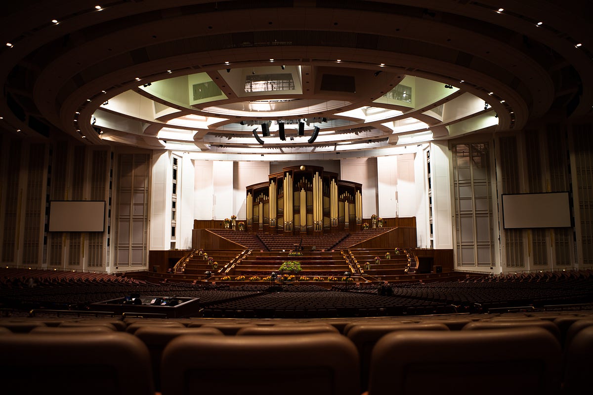 All There Is. Lune Poetry | by Agnes Laurens | Poetry Love | Medium