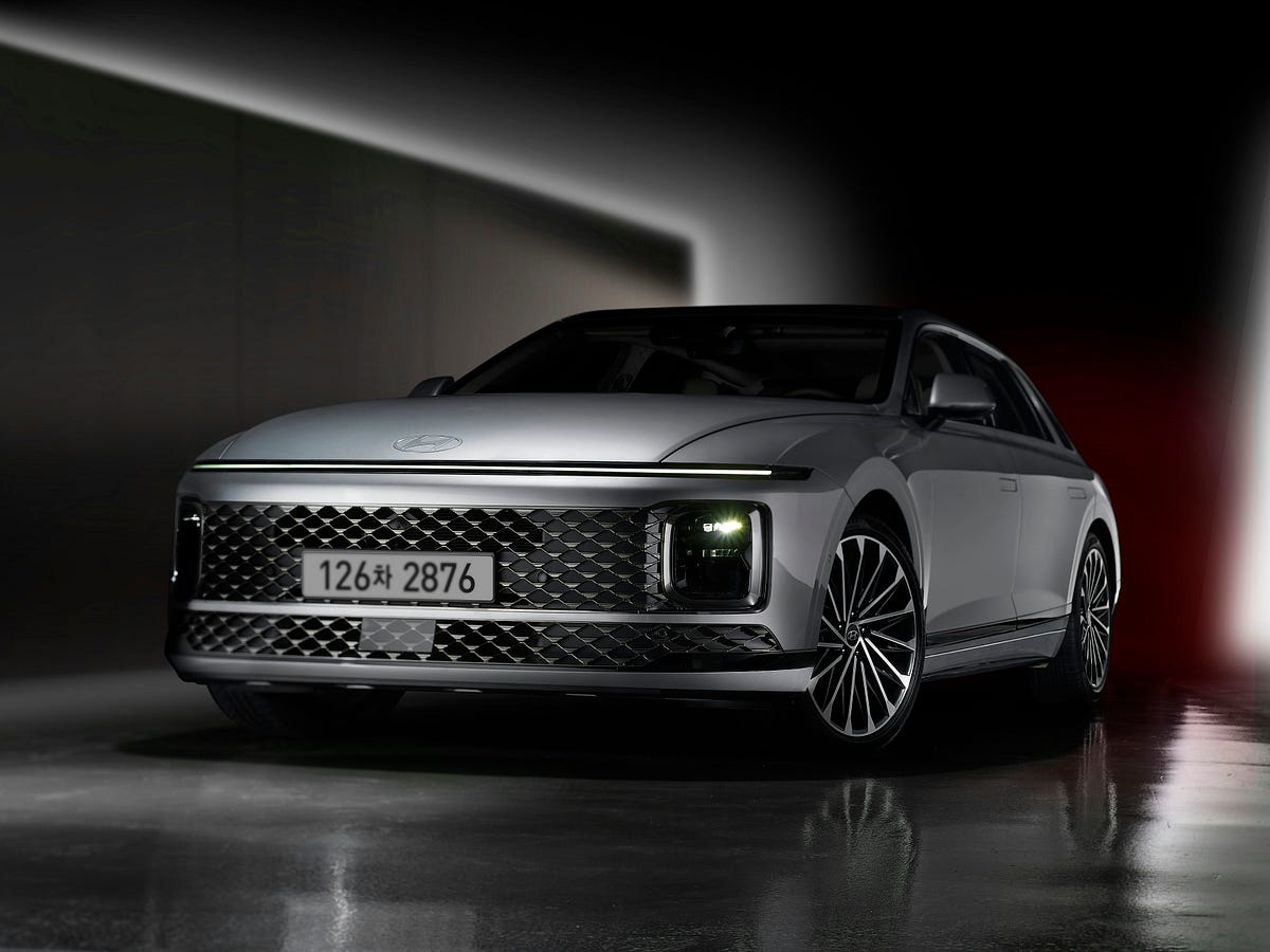 Fuel Cell Electric Vehicle(FCEV). FCEVs are also known as Zero-Emission ...