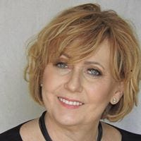 Susana Bereti – Medium