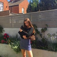 Lily Newman – Medium