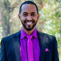 Paulo Rodrigo – Medium
