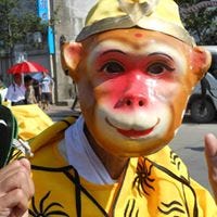 Michelle Defreitas Meredith – Medium