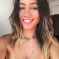 Fernanda Campeão – Medium